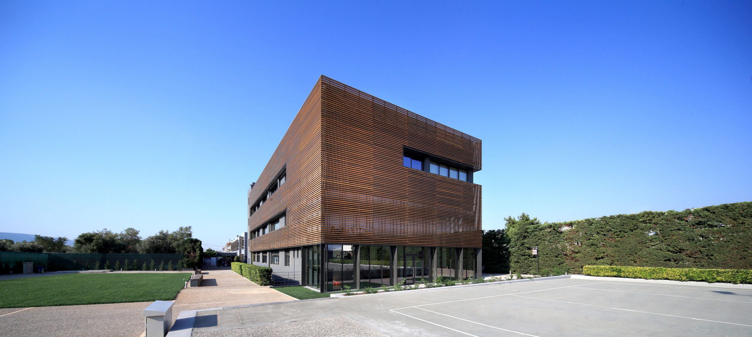 METROPOLITAN COLLEGE - Jobs by Archisearch